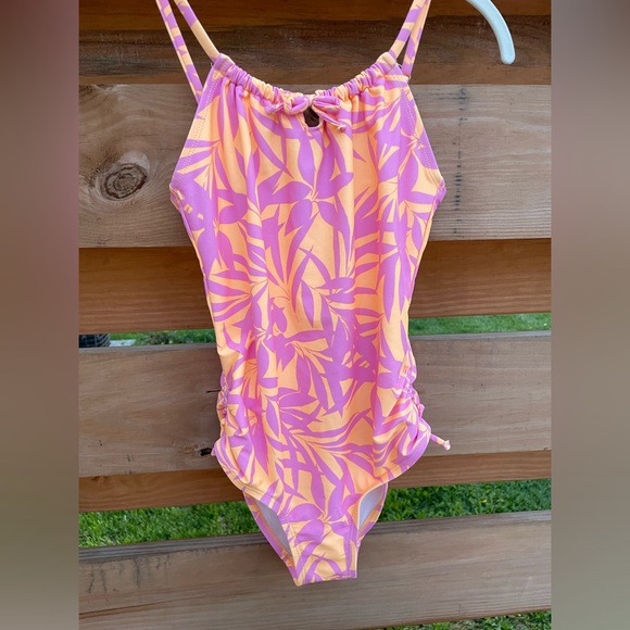 Old Navy Swim Girls One Piece Swimsuit In Size 12 Poshmark